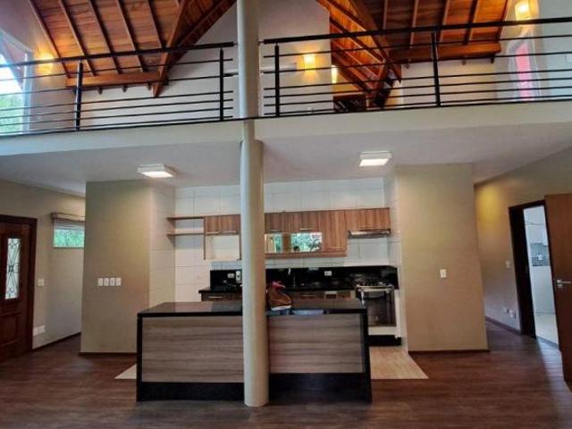 CASA À VENDA EM INDAIATUBA, CONDOMÍNIO TERRAS DE ITAICI