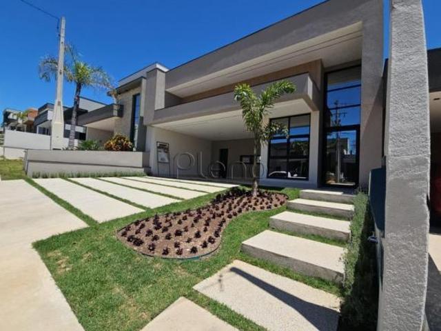 Casa à venda em Indaiatuba, Colinas de Indaiatuba, com 3 suítes, com 211 m², Residencial Milano