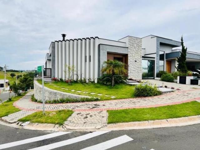 Casa à venda em Indaiatuba, Colinas de Indaiatuba, com 3 suítes, com 262.53 m²