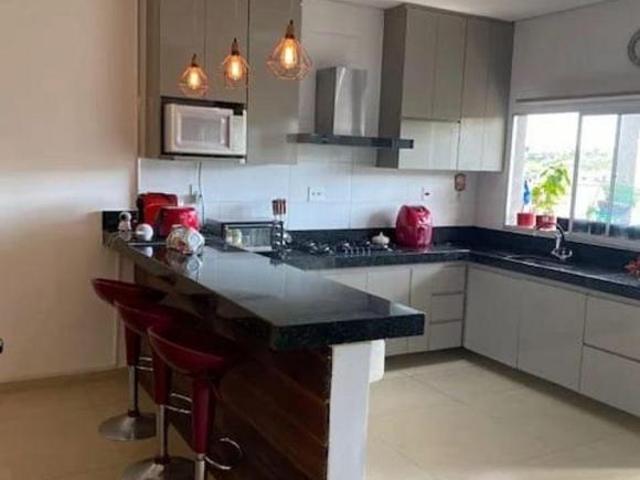 Casa à Venda em Indaiatuba I 3 Quartos I 1 Suíte I Closet I 2 Vagas I Área de Lazer
