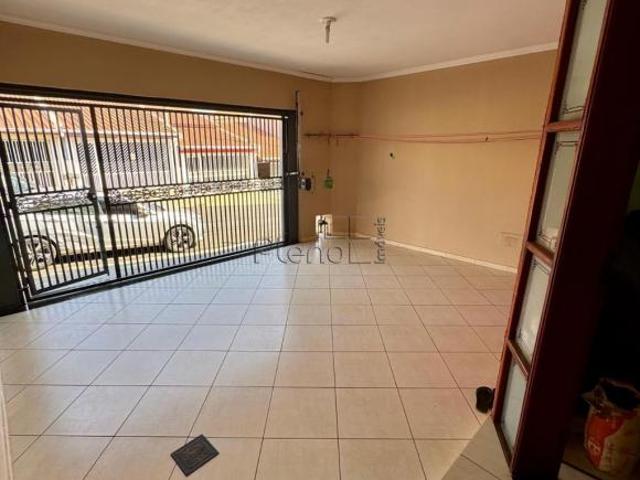 Casa à venda em Indaiatuba, Jardim Adriana, com 4 quartos, com 209 m²