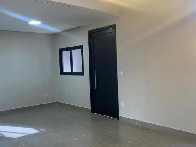 Casa à venda em Indaiatuba, Jardim Bom Sucesso, com 3 quartos, com 124 m²