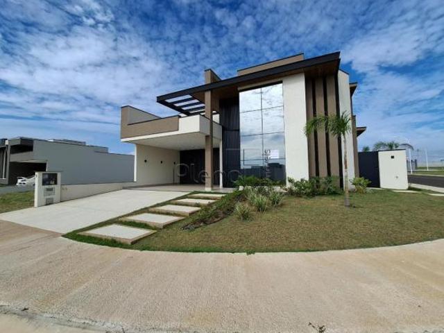 Casa à venda em Indaiatuba, Jardim Monte Verde, com 3 suítes, com 220 m²