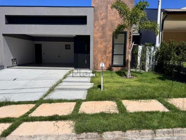 Casa à venda em Indaiatuba, Jardim Panorama, com 3 suítes, com 217 m², Jardim Po