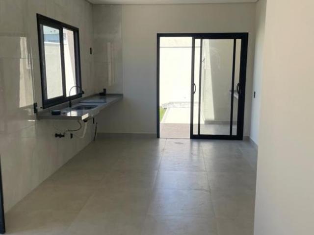 Casa à venda em Indaiatuba, Jardim Regina, com 3 quartos, com 81 m²