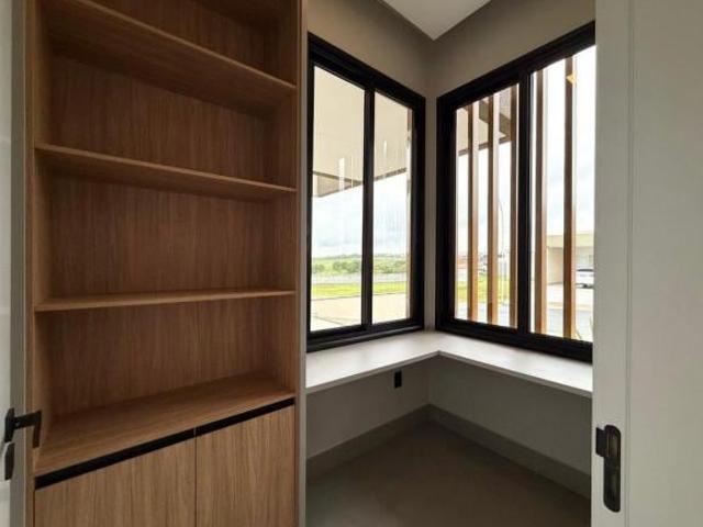 Casa à venda em Indaiatuba, Jardim Residencial Dona Maria Candida, com 3 suítes, com 193.58 m²