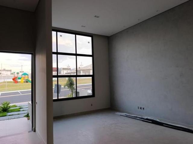 Casa à venda em Indaiatuba, Jardim Residencial Dona Maria Candida, com 3 suítes, com 206 m²