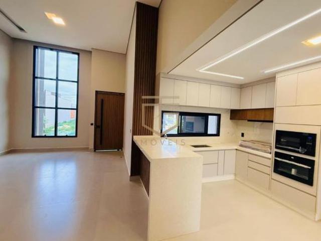 Casa à venda em Indaiatuba, Loteamento Park Gran Reserve, com 3 suítes, com 136 m²