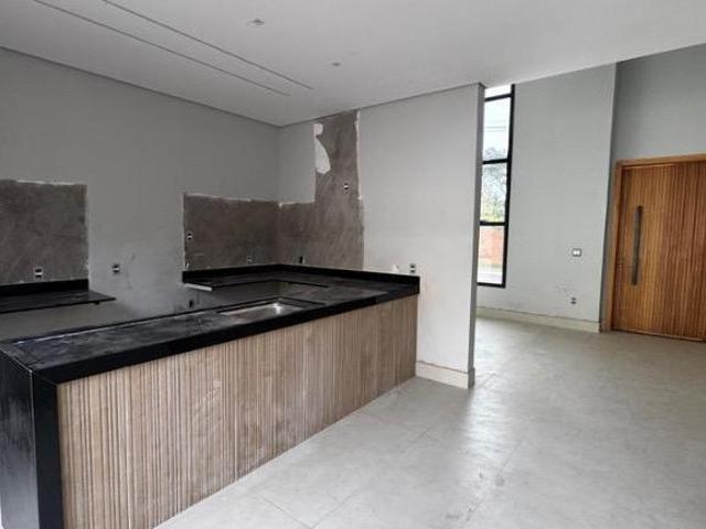 Casa à venda em Indaiatuba, Loteamento Park Gran Reserve, com 3 suítes, com 200 m²