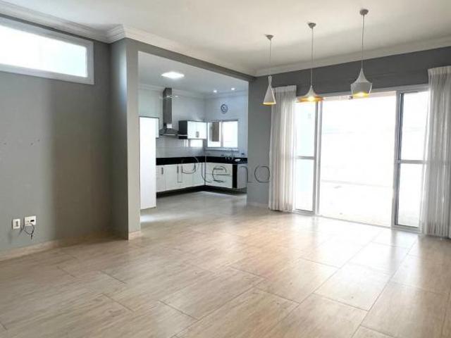 Casa à venda em Indaiatuba, Parque Residencial Indaiá, com 3 suítes, com 156 m²