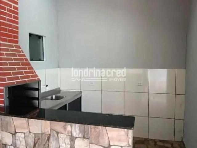 Casa à venda em Ibiporã, com 3 quartos sendo 1 suíte, energia solar, área gourmet com churrasqueira