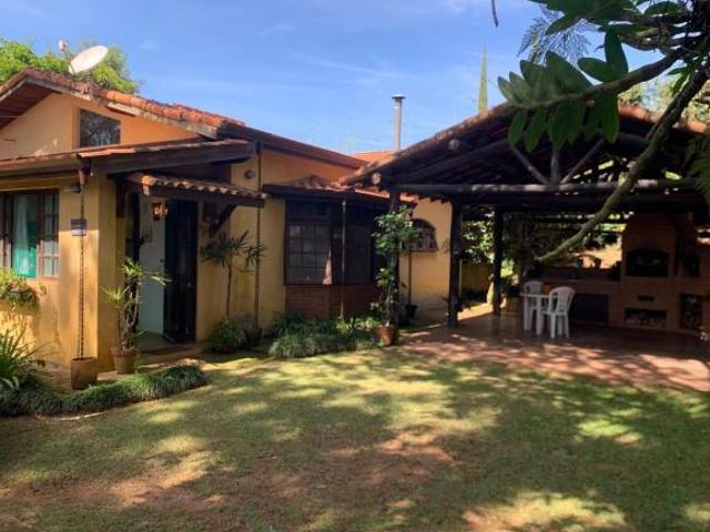 Casa à venda em Ibiúna