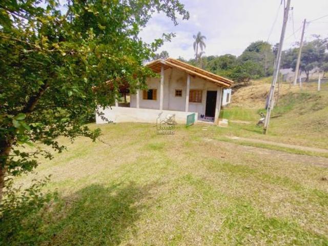 Casa à venda em Ibiúna