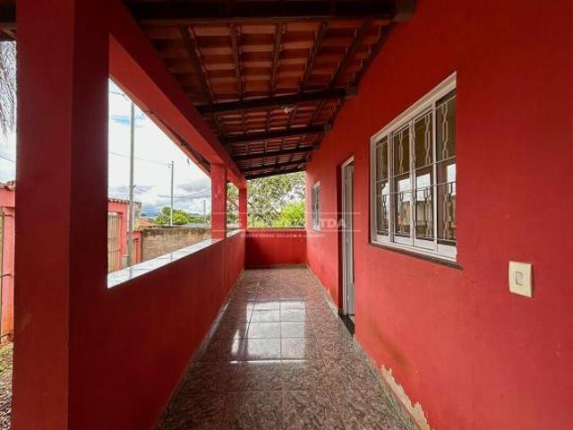 Casa á venda em Igarapé MG