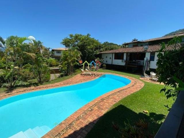 Casa a venda em Ilhabela