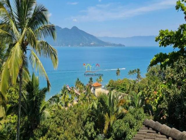 Casa a venda em Ilhabela