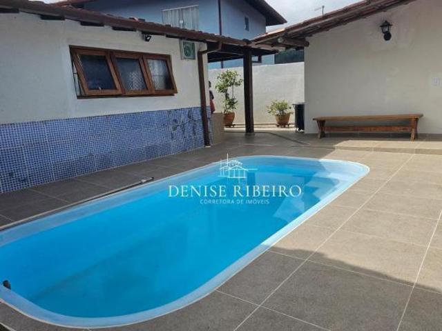Casa à Venda em Ilhabela com piscina