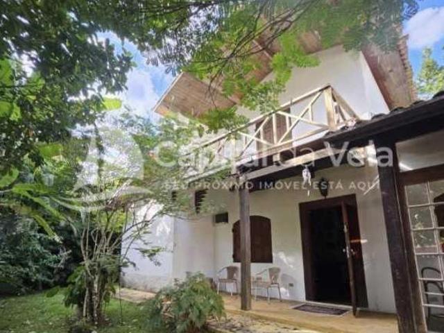 CASA A VENDA EM ILHABELA, À 500m da PRAIA