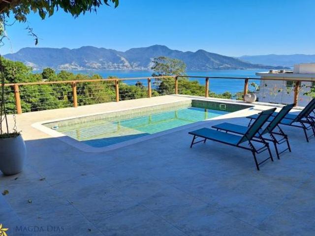 Casa à venda em Ilhabela SP