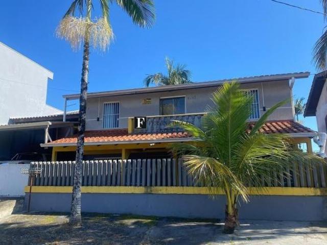 Casa a venda em Ipanema