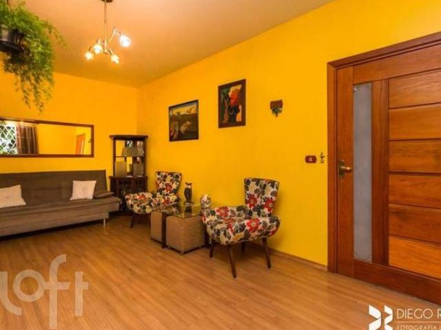 Casa à venda em Ipanema com 177 m², 5 quartos, 6 vagas
