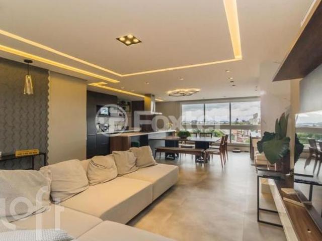 Casa à venda em Ipanema com 198 m², 3 quartos, 1 suíte, 3 vagas