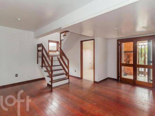 Casa à venda em Ipanema com 200 m², 3 quartos, 1 suíte, 3 vagas