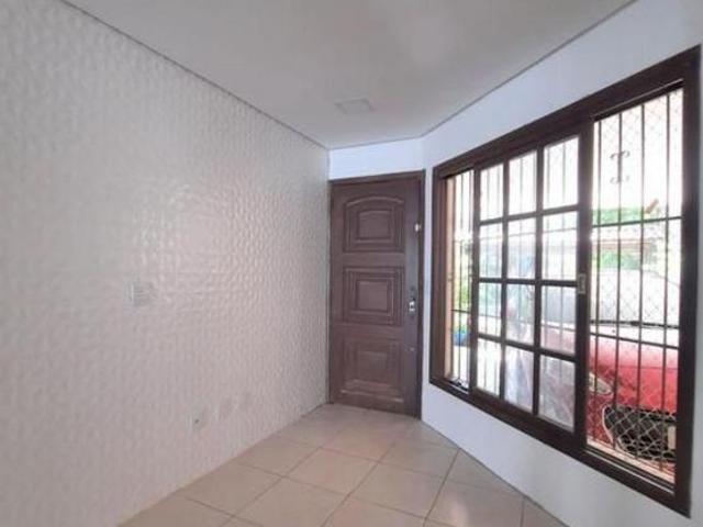 Casa à venda em Ipanema com 214 m², 3 quartos, 3 suítes, 2 vagas