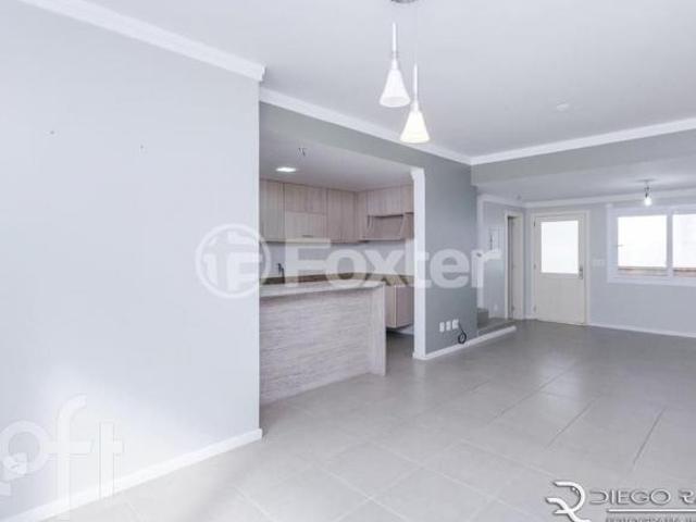 Casa à venda em Ipanema com 230 m², 3 quartos, 1 suíte, 2 vagas
