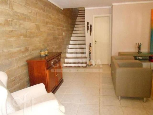 Casa à venda em Ipanema com 257 m², 3 quartos, 1 suíte, 1 vaga