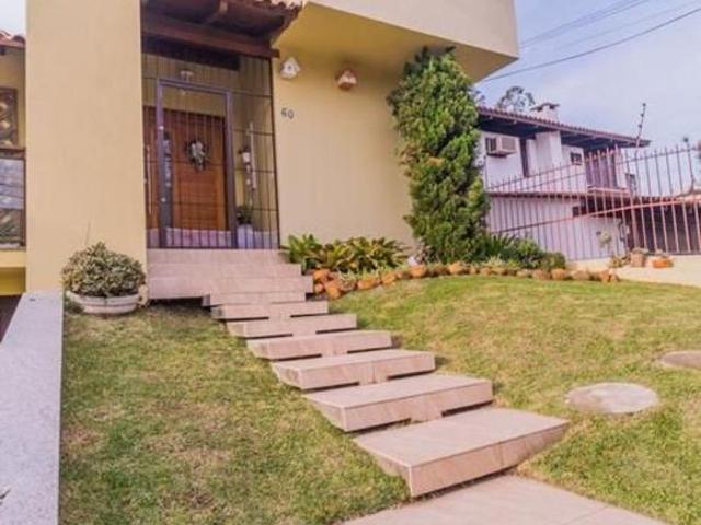 Casa à venda em Ipanema com 298 m², 3 quartos, 1 suíte, 2 vagas