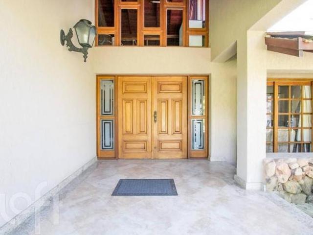 Casa à venda em Ipanema com 500 m², 4 quartos, 4 suítes, 8 vagas