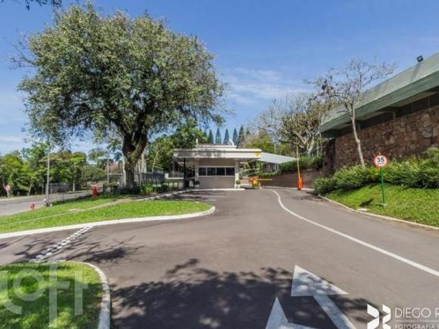 Casa à venda em Ipanema com 650 m², 4 quartos, 4 suítes, 3 vagas