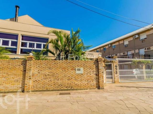 Casa à venda em Ipanema com 96 m², 3 quartos, 1 suíte, 1 vaga