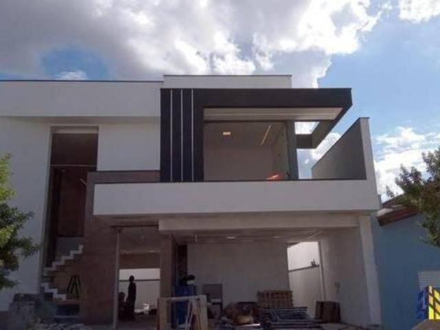 Casa à venda em Iporanga