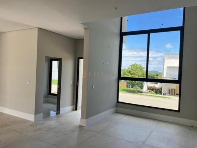 Casa à venda em Itu, Alphaville Itu, com 3 suítes, com 220 m², Alphaville Itu
