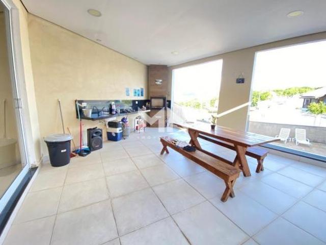 Casa à venda em Itu Jardim Paraíso — 205 m², 3 quartos, 1 suíte, 2 vagas, aceita financiamento