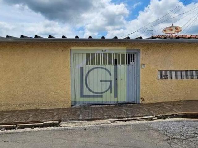 Casa à Venda em Itu SP, no Bairro Núcleo Habitacional São Judas Tadeu: 4 quartos, 2 salas, 1 banheir