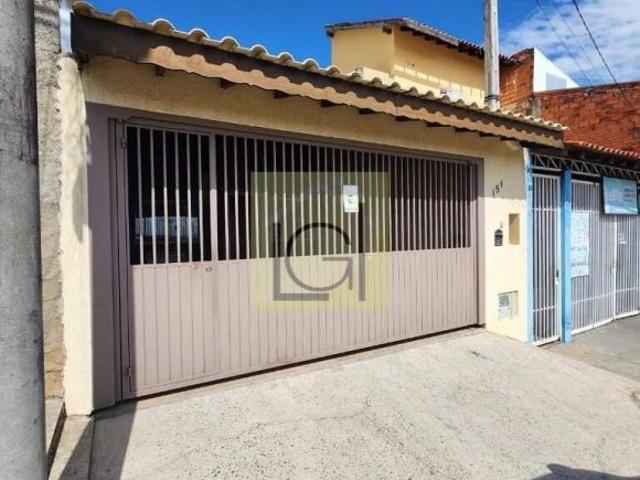 Casa à venda em Itu SP, Jardim Estância Bom Viver: 2 quartos, 1 suíte, sala ampla, 2 vagas de garage