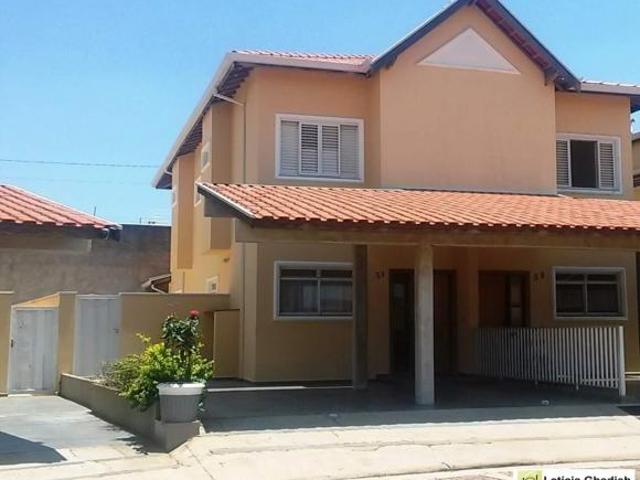 Casa à venda em Itu SP, Parque Residencial Presidente Médici: 3 quartos, 1 suíte, 2 banheiros, 2 vag