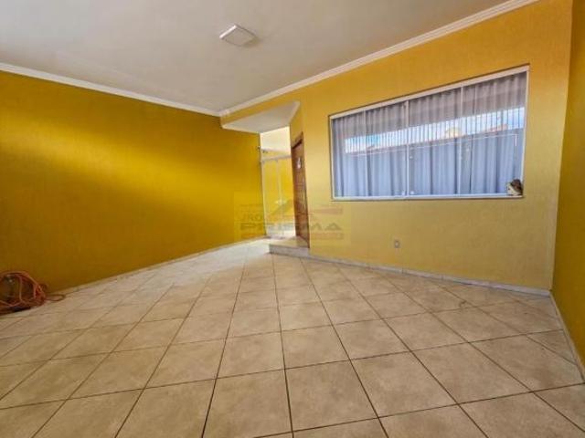 Casa à venda em Itupeva SP, Jardim Europa, 3 quartos, 1 suíte, 2 salas, 3 banheiros, área gourmet, 2