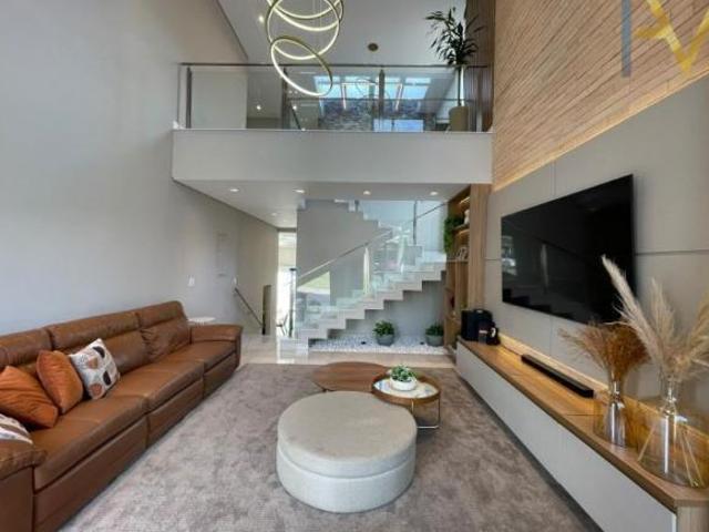 Casa à venda em Itupeva SP, Residencial Ibi Aram 1 337m², 4 dorms, piscina, alto padrão mobiliado
