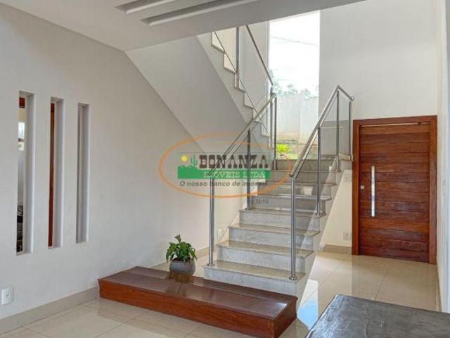 Casa à venda em Itabirito