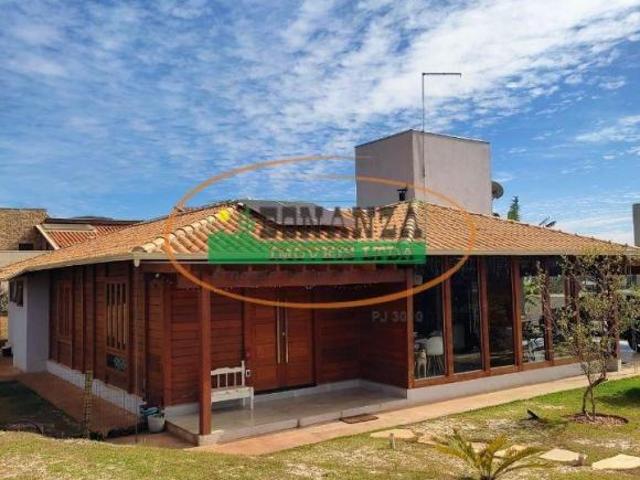 Casa à venda em Itabirito