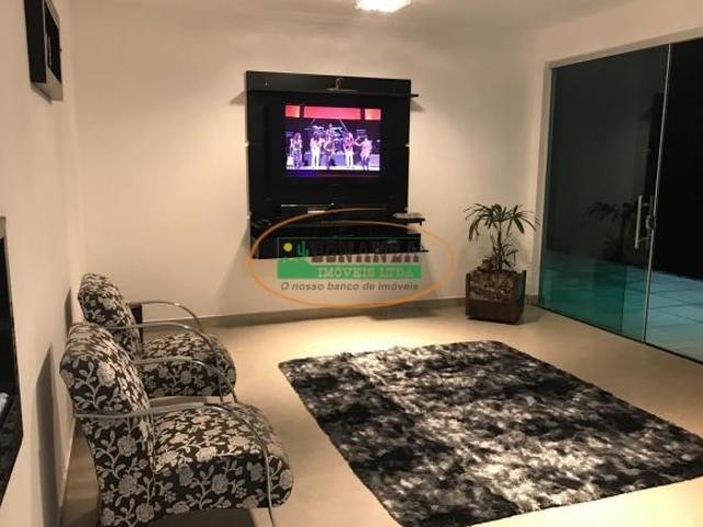 Casa à venda em Itabirito