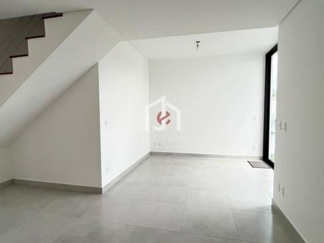 Casa à venda em Itaguá