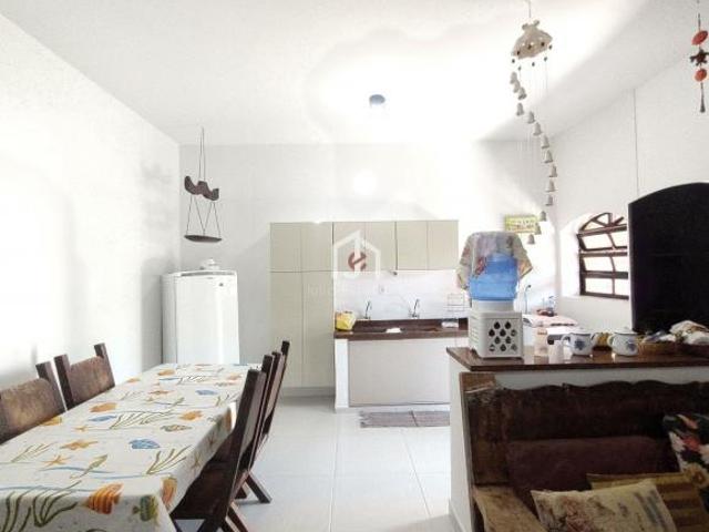 Casa à venda em Itaguá