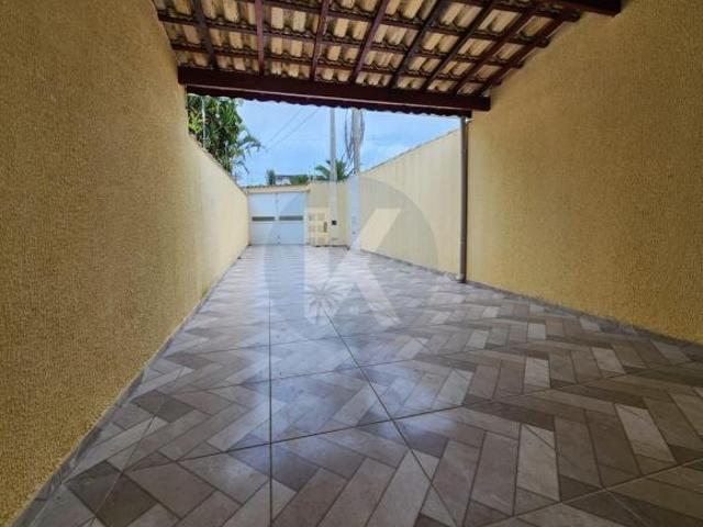 Casa á venda em Itanhaém com 2 quartos e piscina em Santa Terezinha, Itanhaém/SP