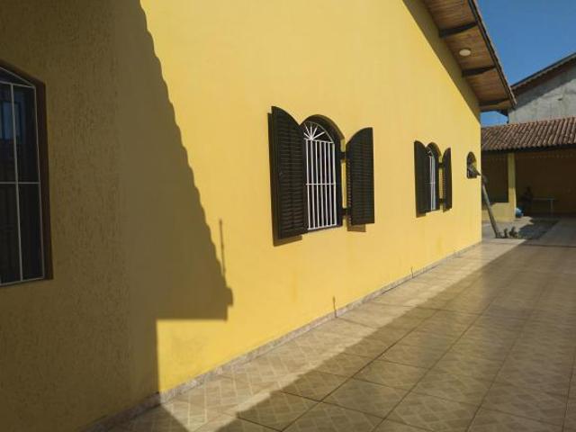 Casa a venda em Itanhaém