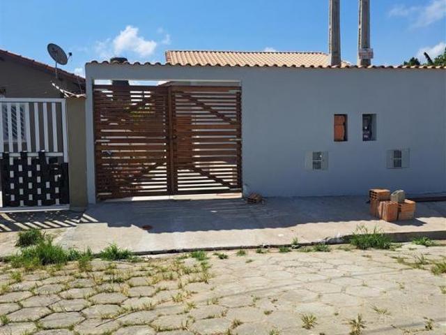 Casa à venda em Itanhaém